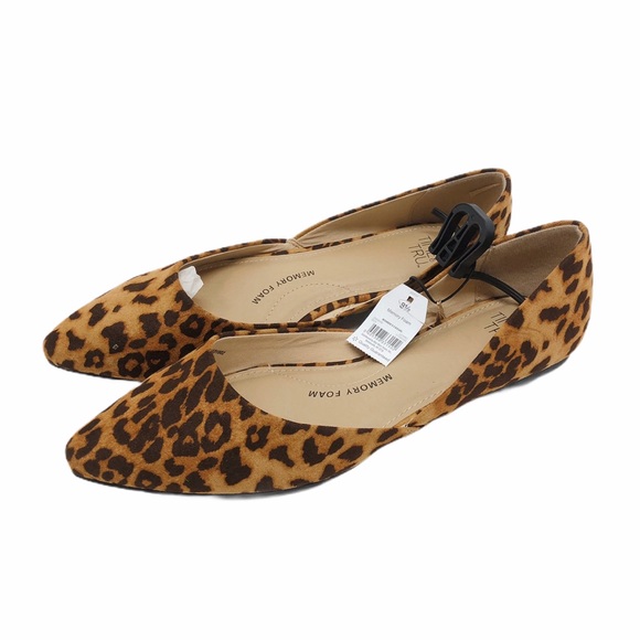 Time and Tru | Shoes | Sh225 Time And Tru Leopard Print Flats Size 85 ...